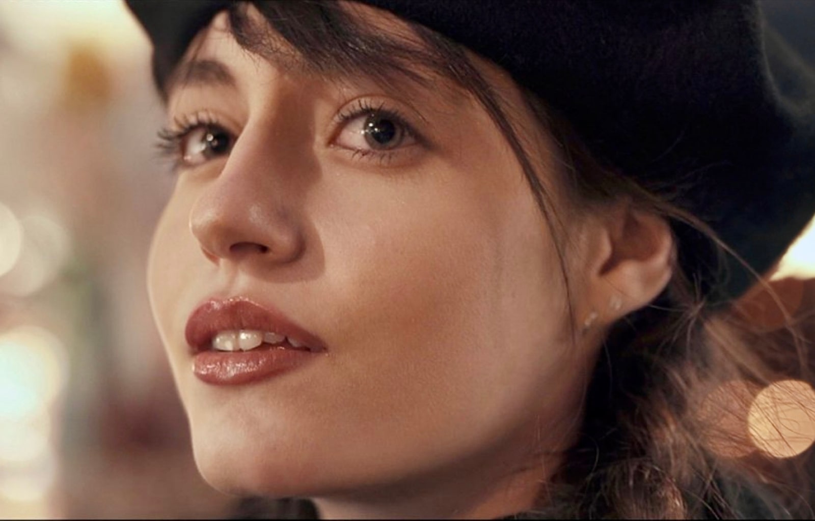 Curiosità sul brano English - Giulia Falcone